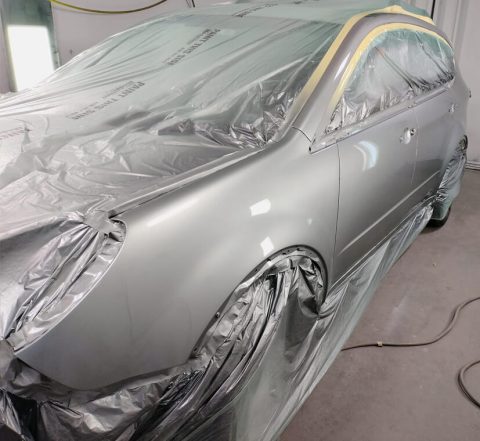 Unlock the Brilliance: Exploring the World of High-Gloss Automotive ...